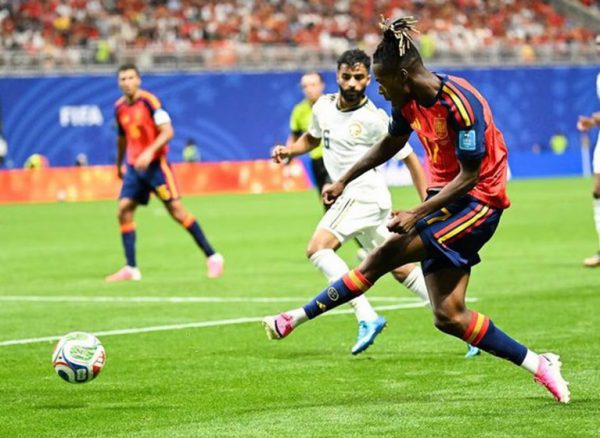 España ,ostró su chapa y goleó a Arabia Saudita 4 a 0 – El retrato de Hoy